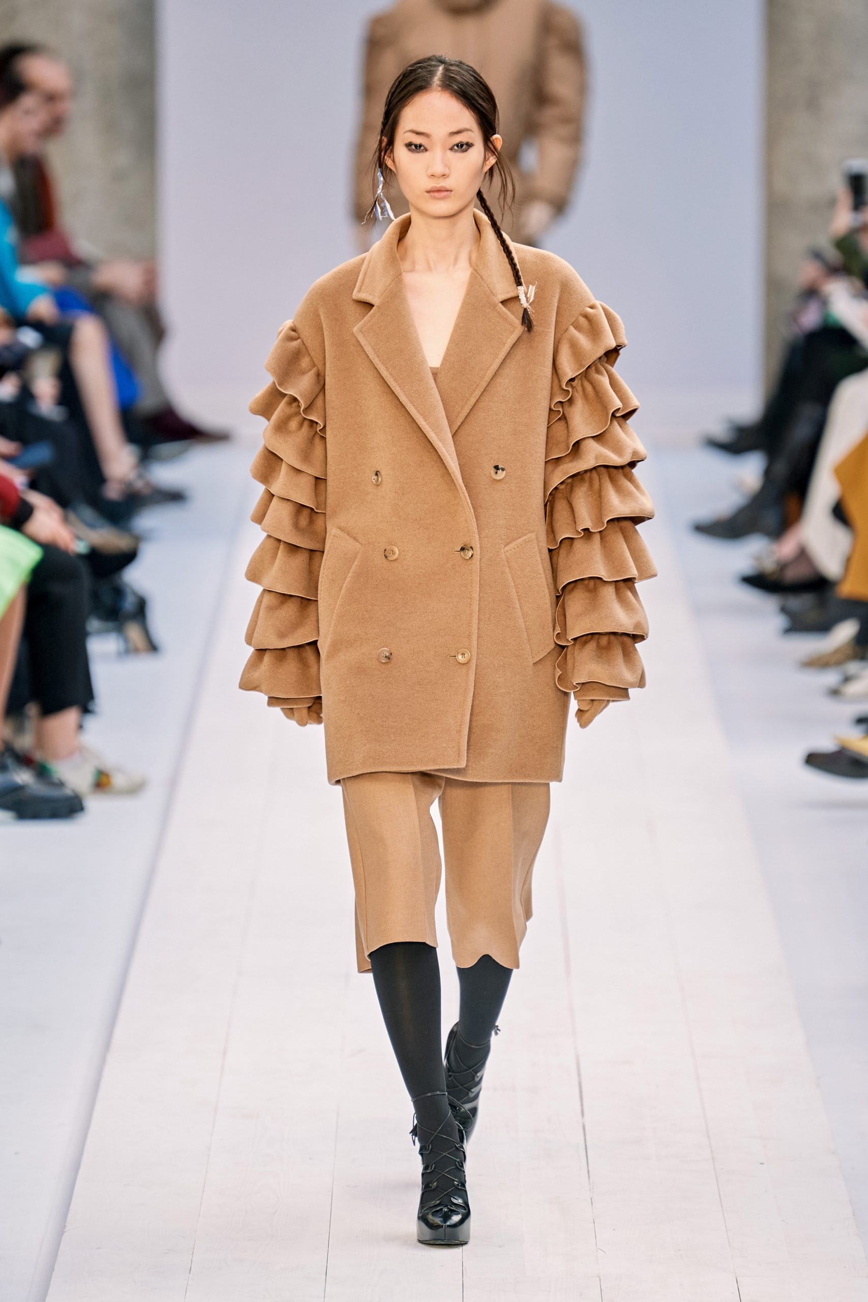 11 Runway Inspired Trends You Must Add To Your Wardrobe This Fall ...