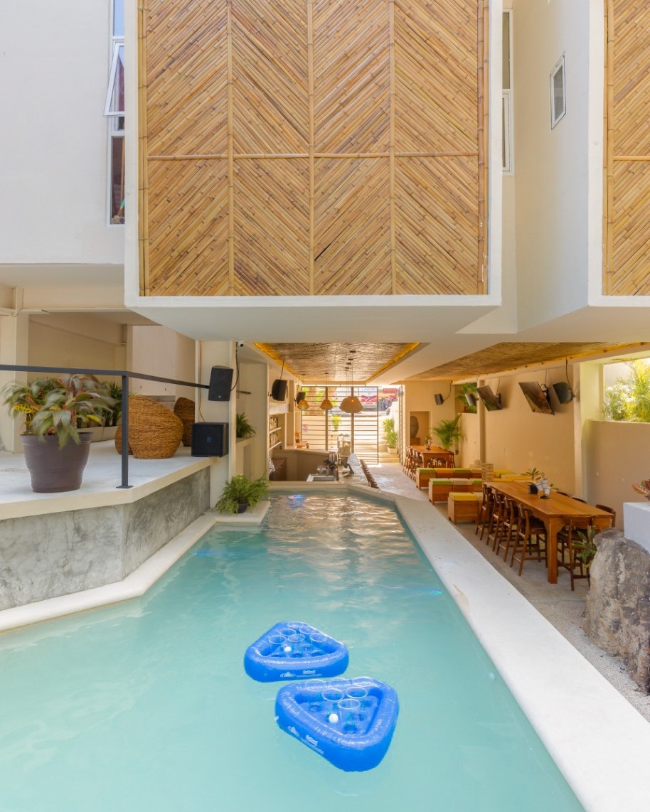 8 Cool & Inspiring Hostels to Stay in Around the World | Trendy ...