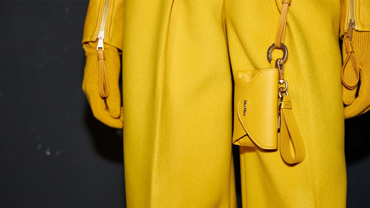 Brighten up your wardrobe with these Fall/Winter 2022 Color Trends ...